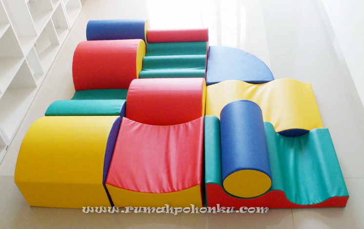 Playground: Mainan Busa Edukatif