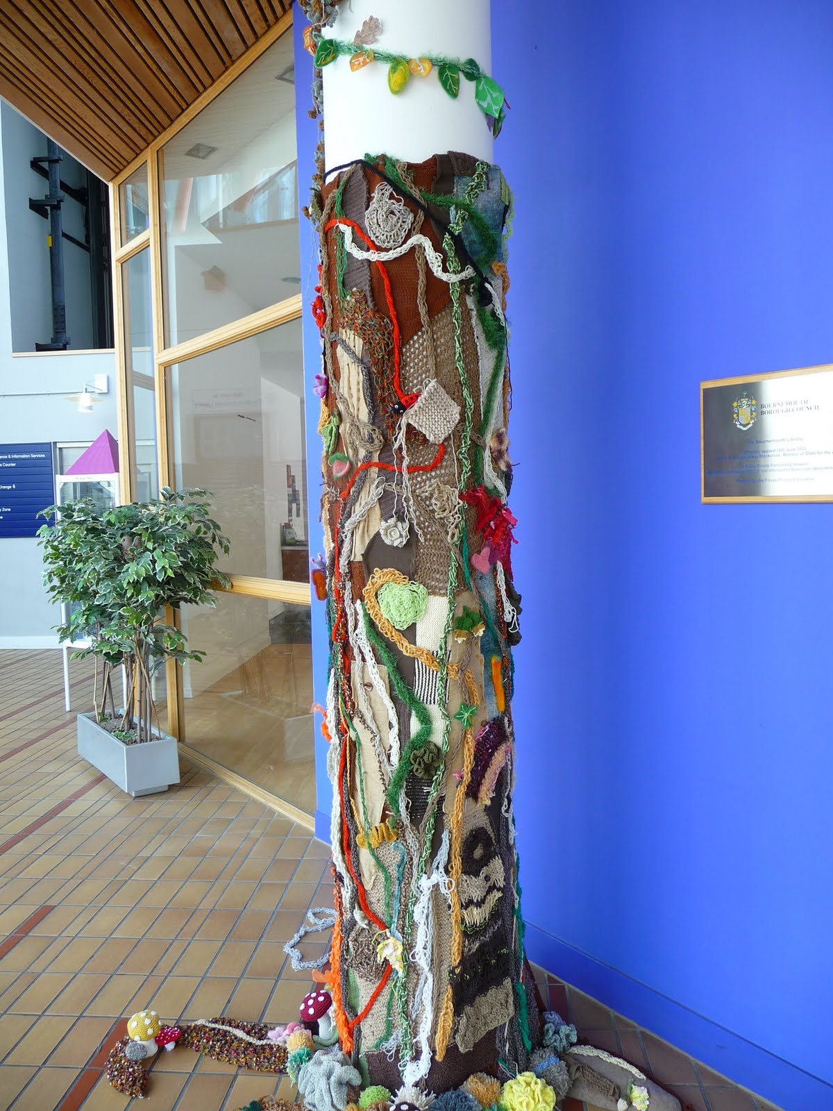Blooming Marvellous ~ community knitted garden : BBC filmed us today
