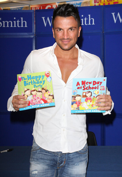 PhotoPlanet: Peter Andre At A New Day at School & The Happy Birthday ...