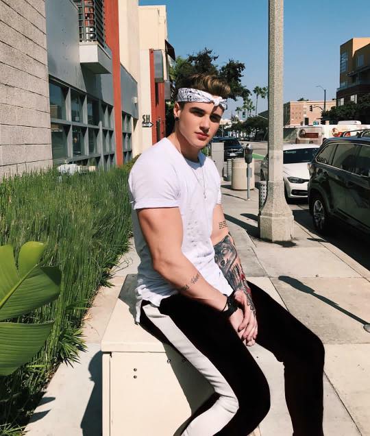 Lovely Boys: Alex Mapeli