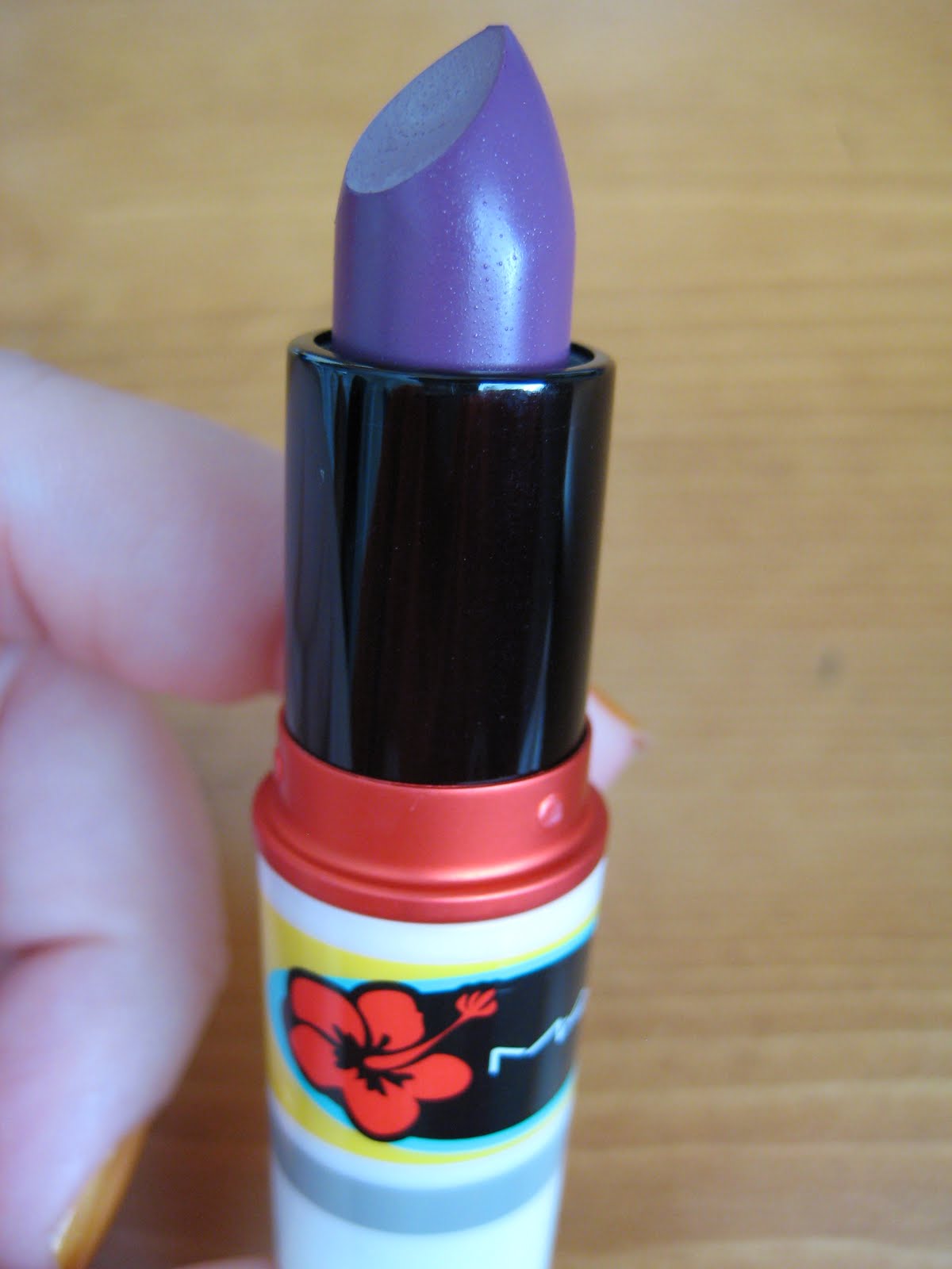 MAC Surf Baby - Bust Out! Lipstick