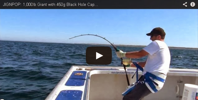 TOP VIDEOS FOR STRONGERS FISHING: Fighter with a giant fish weighing ...