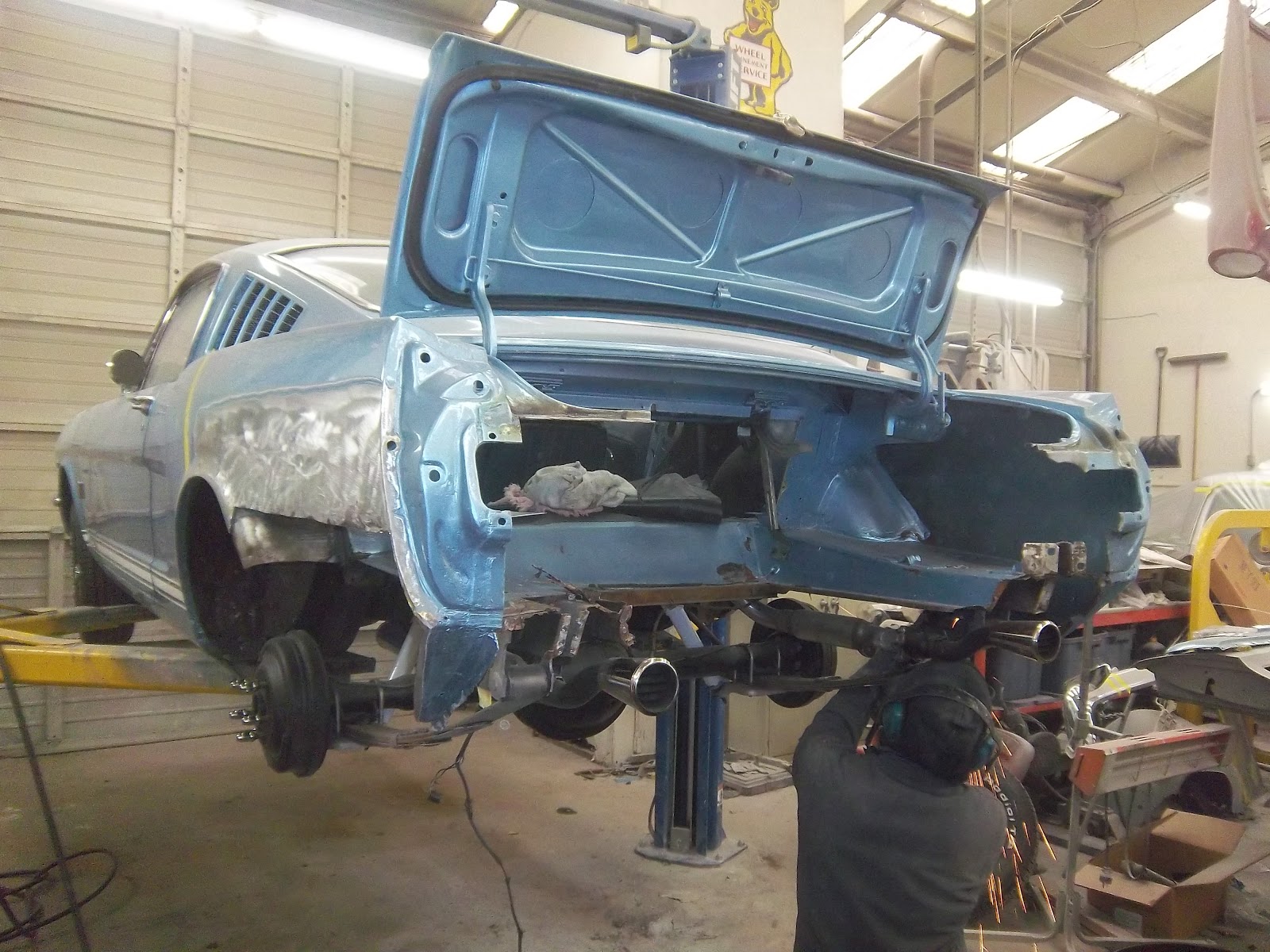 Fenders and Fins, Inc.: 1965 Mustang