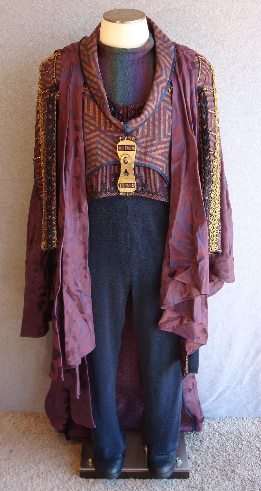 The Ferengi Costumes Of Star Trek: Deep Space Nine: Grand Nagus Zek