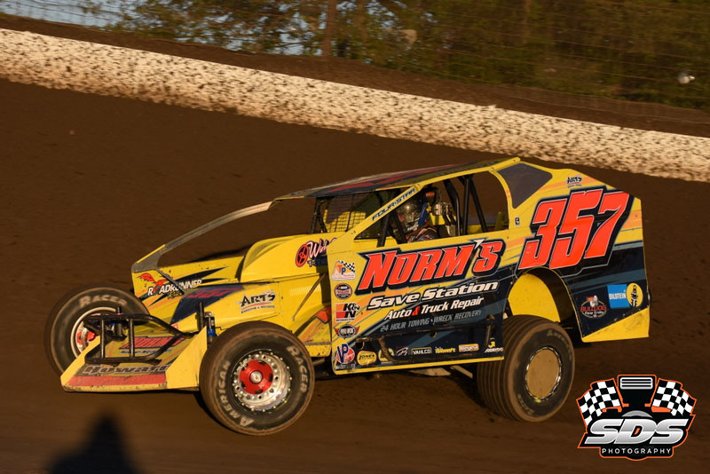 COWPATTY NATION: DUANE HOWARD (SDS Photo)