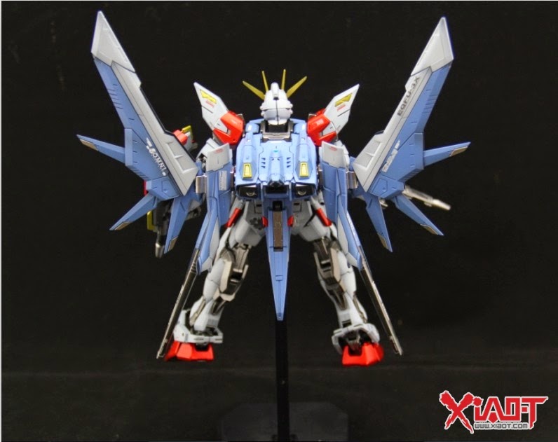 MG 1/100 Build Strike Gundam + Universe Booster + Homemade Backpack ...