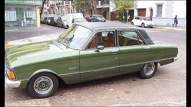 El Blog de José Rubén Sentís: el falcon verde que aparece y desaparece