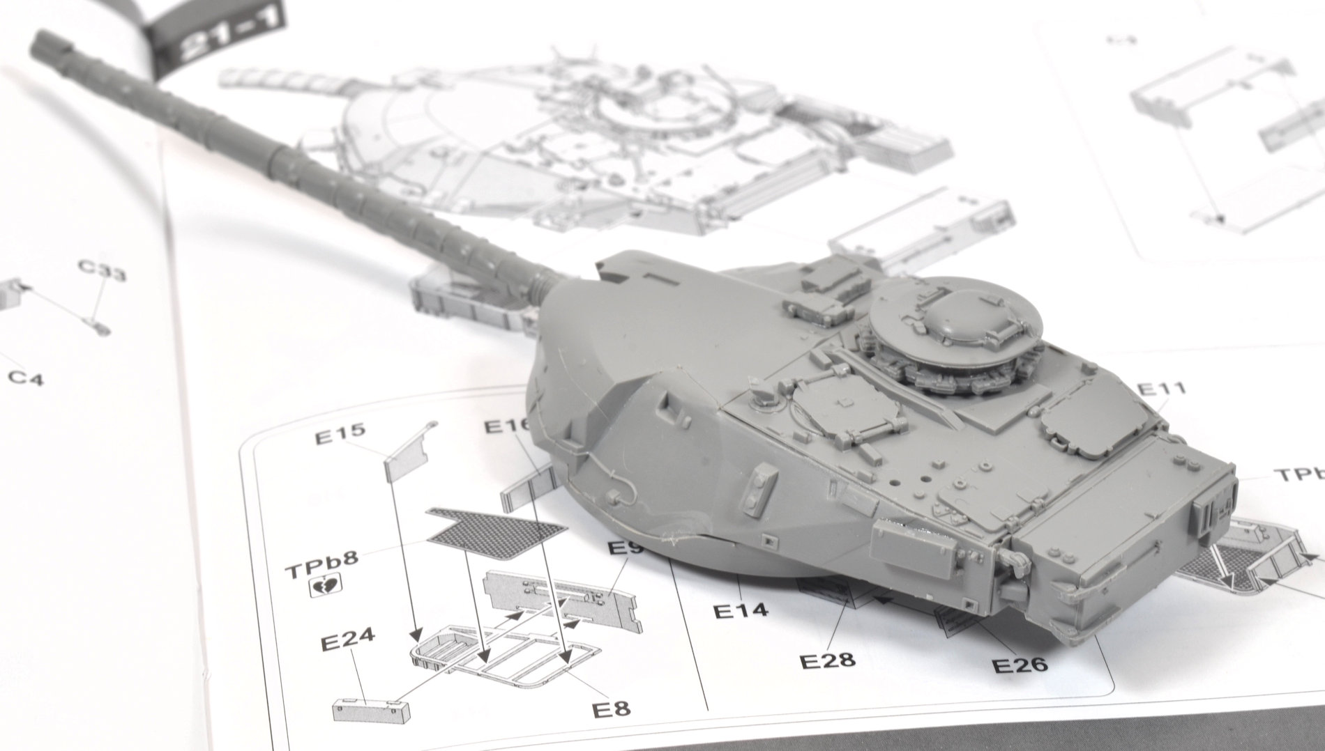 The Modelling News: Build Guide & Review: 1/72nd scale Chieftain Mk.11 ...
