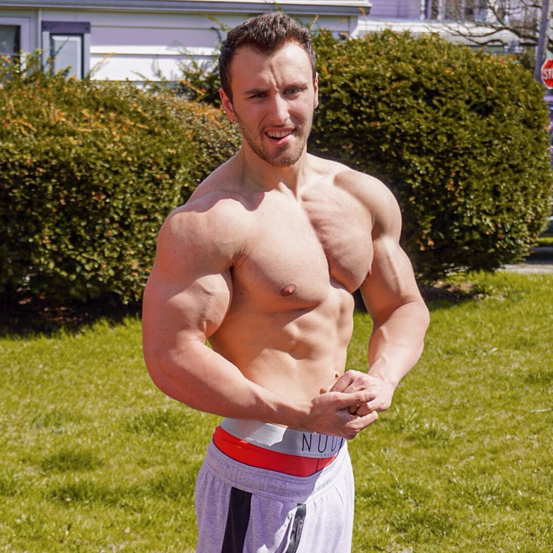 SPORT PERSON – Angelo Leone – Monday XYZ