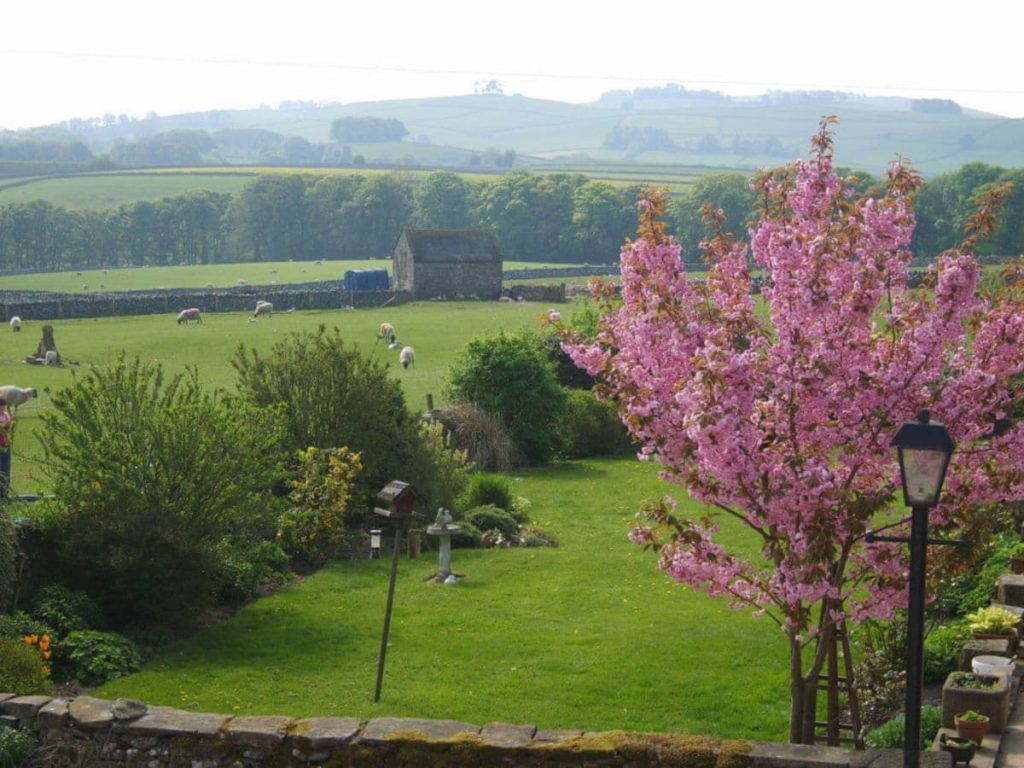 The Holiday Cottages: Dawn Cottage at Dove Top Farm, Alsop-en-le-dale ...