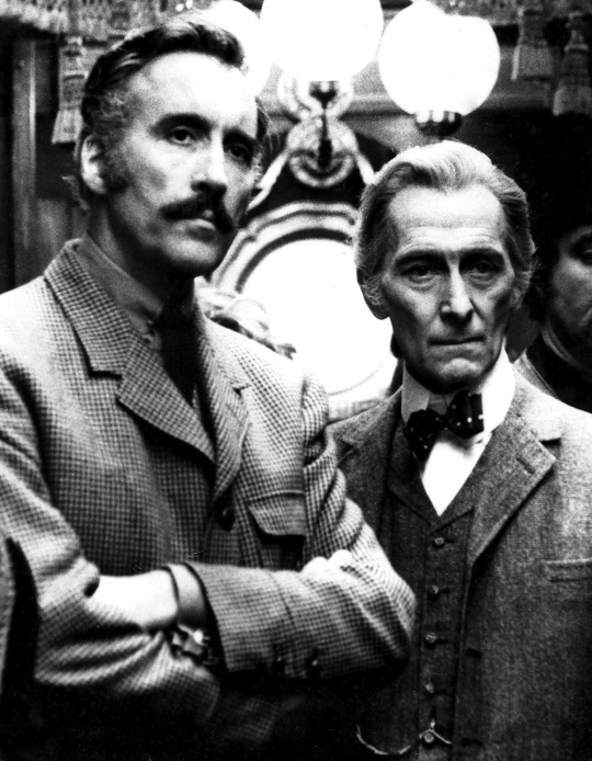 At the Movies: Horror Express (1972)