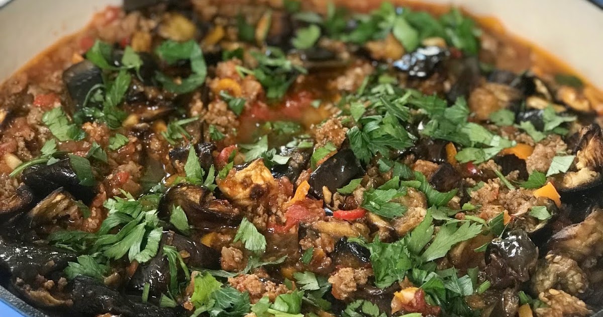 Almost Turkish Recipes: Turkish Moussaka (Patlıcan Musakka)