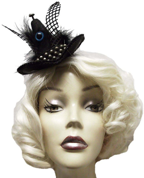 Tiny Hats Weekly: August 2011