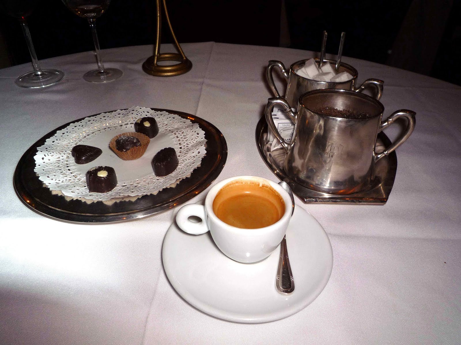 Mis Restaurantes: Grill Restaurant, Marriott Plaza Hotel, Bs.As.