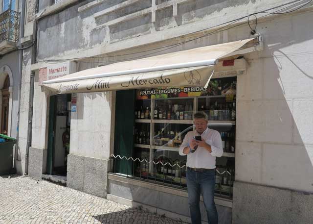 Mini Mercados in Lisbon - Portugal Visitor Guide