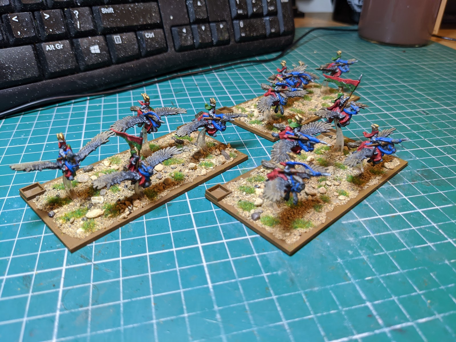 Mad Tin Hatter!: Finished: 10mm Pegusi Knights and other 10mm painted ...