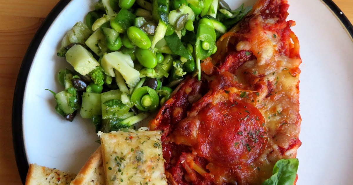 Spaghetti Pizza for Two | The English Kitchen