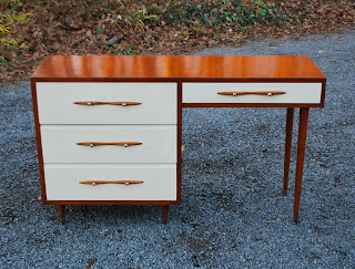 Tribute 20th Decor: March 2013