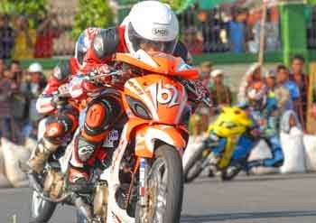 Gambar Motor Road Race | R-way Collection