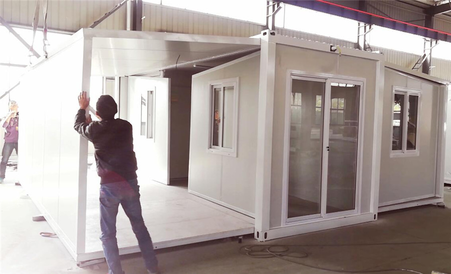 Shipping Container Homes & Buildings: Expandable Container Homes