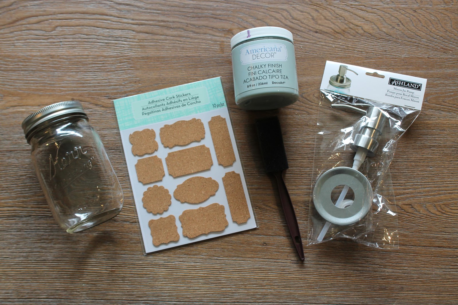 owls & monsters: Crafts : DIY Mason Jar Shampoo Dispenser