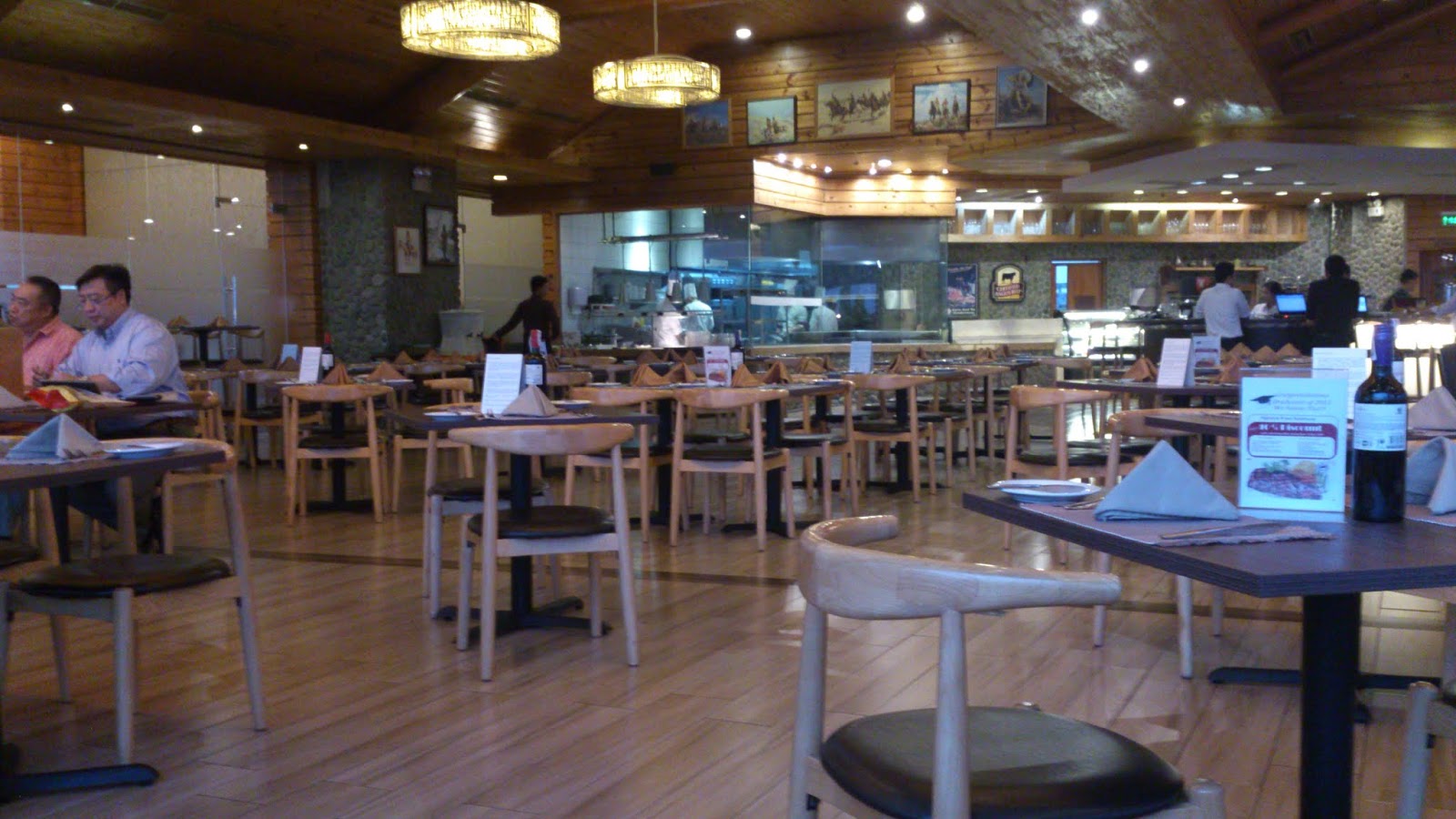 Hari Ng Larga: Highlands Prime Steakhouse - Mall Of Asia, Philippines