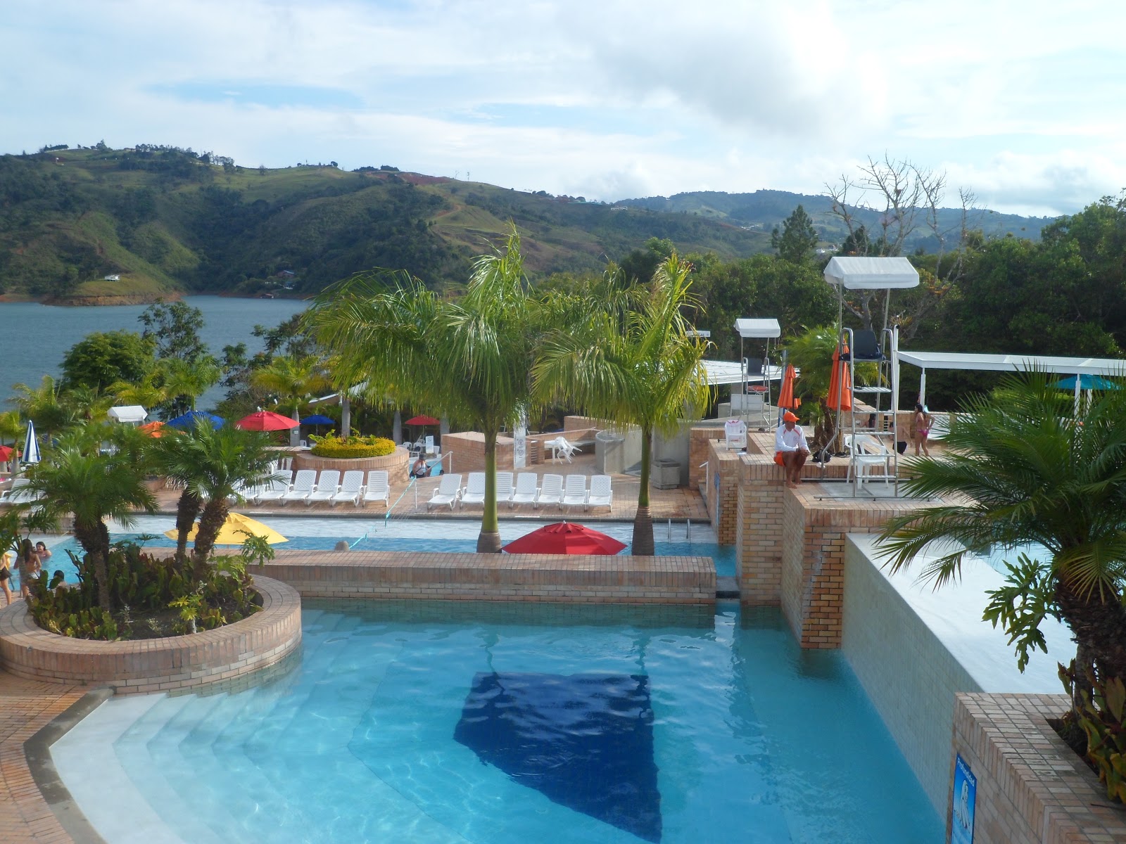 Un Loco Deseo por el Mundo: El Darien (Colombia) - El lago Calima