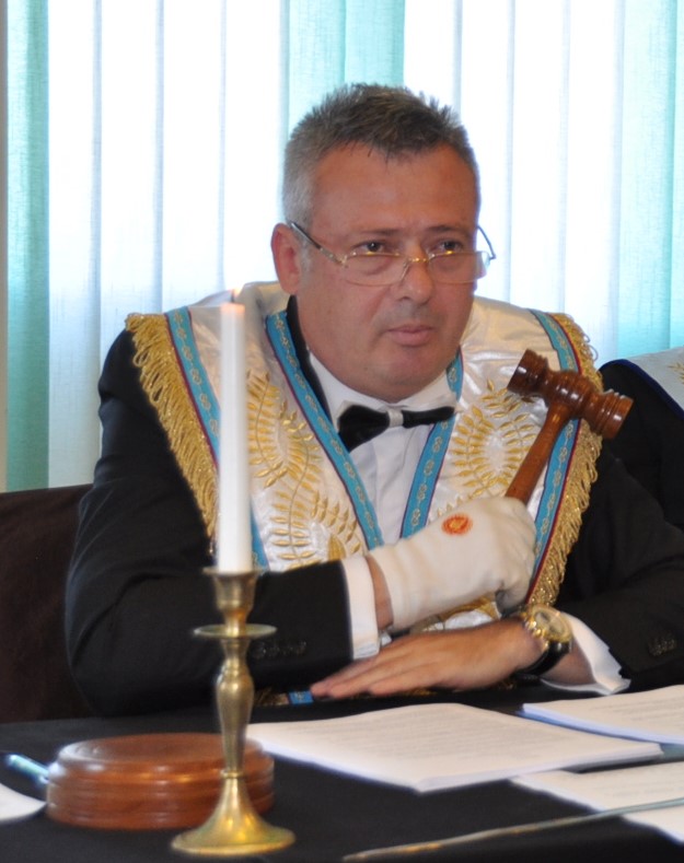 Cristi Puiu este noul Mare Maestru al Marii Loji Nationale | templul ...
