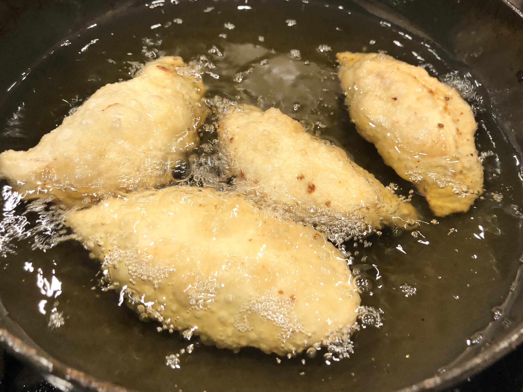 My Favorite Recipes Collection: Ghujia/Ghugra/Karanji