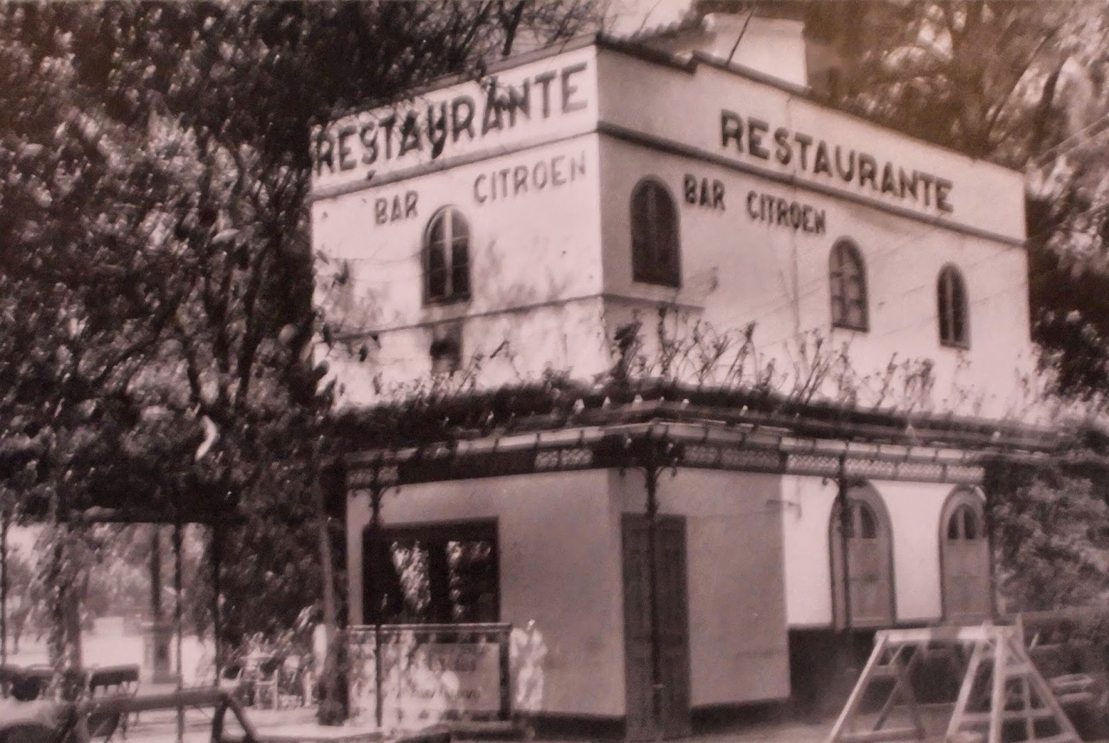 Desde mi barrio: EL BAR CITROEN