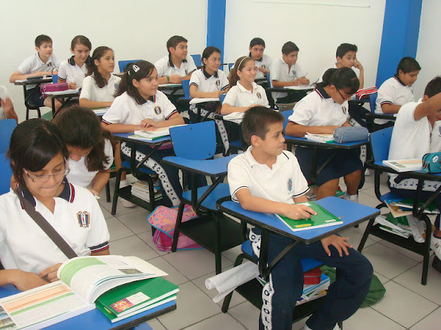 Motorevista: DIVERSAS CLASES EN SECUNDARIA