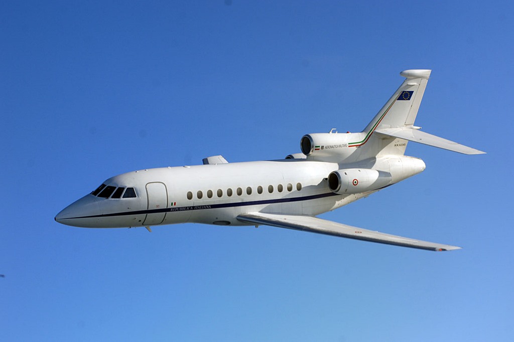 EE.UU. va tras la flota de aviones VIP del régimen de Maduro: Impone ...