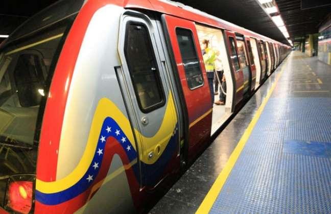 CRÓNICA FERROVIARIA: VENEZUELA: TRES TRENES NUEVOS INGRESAN A LA LÍNEA ...