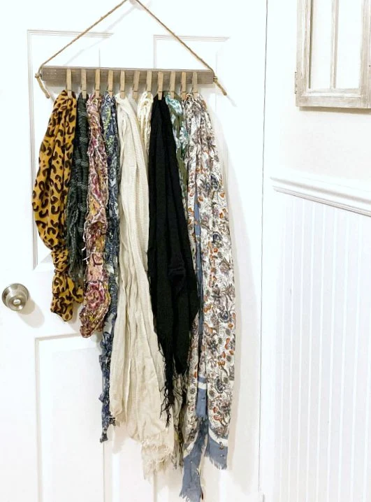 Easy and Inexpensive Hanging Scarf Organizer