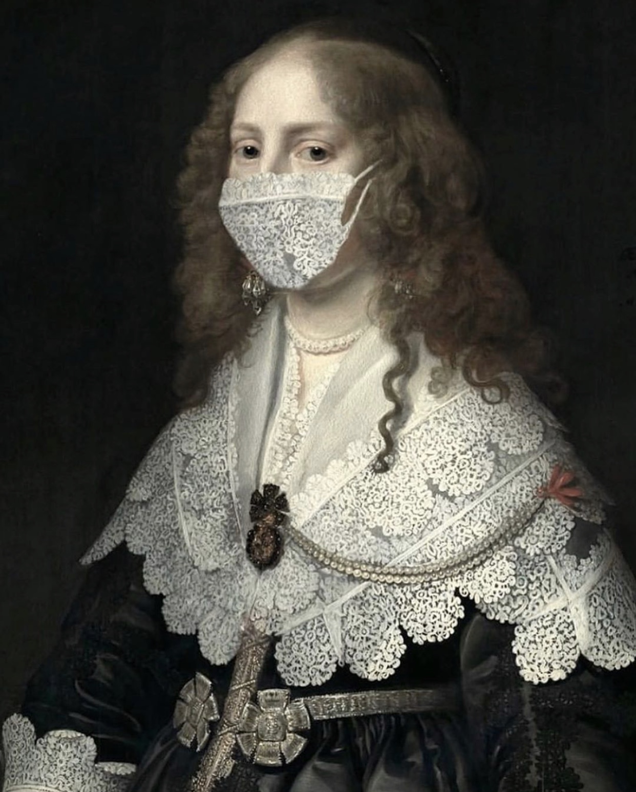 Content in a Cottage: Sunday Morning Views at My Cottage and a Mask