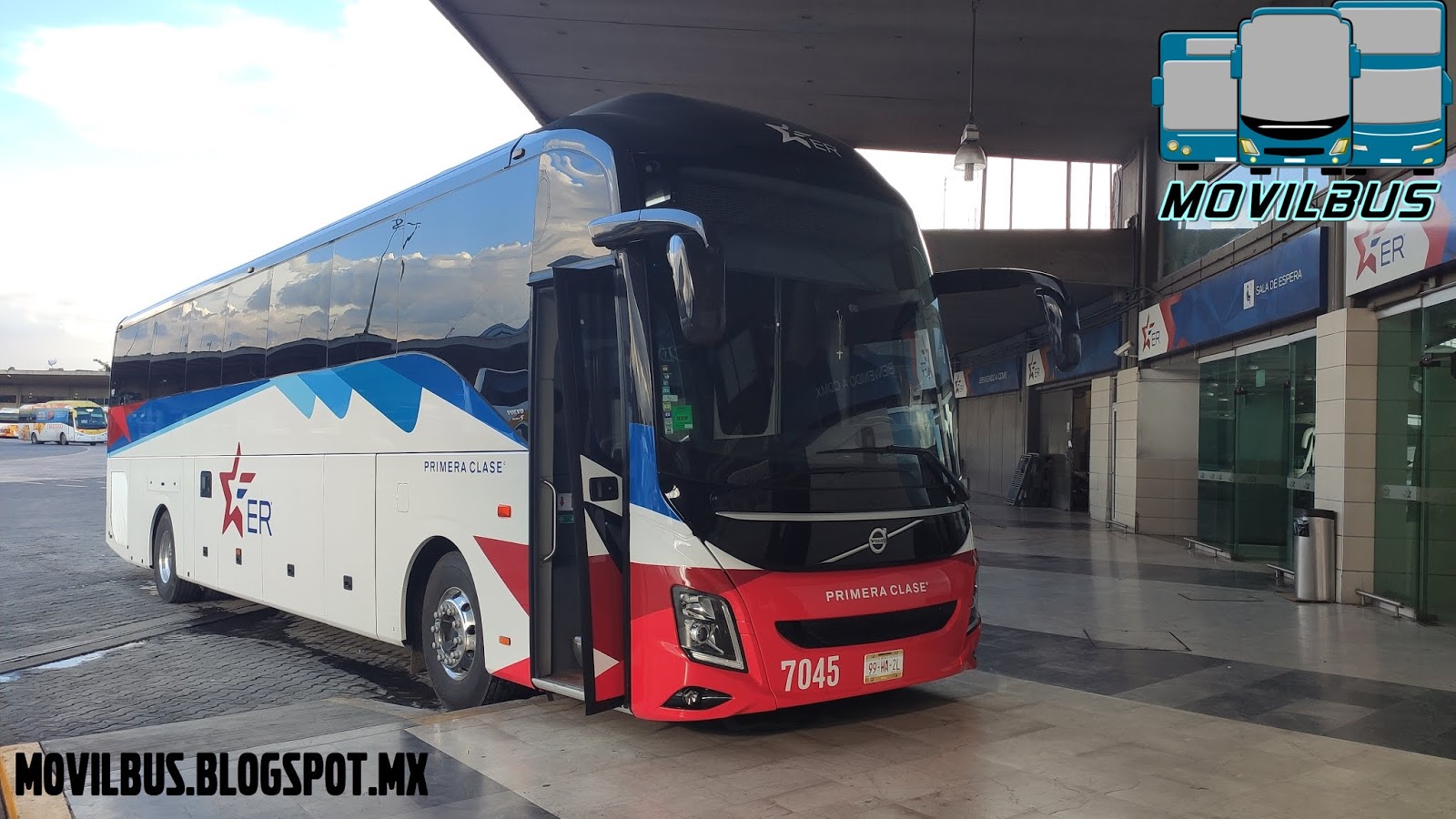 Estrella Roja de Puebla prueba un VOLVO 9800 para su servicio de ...
