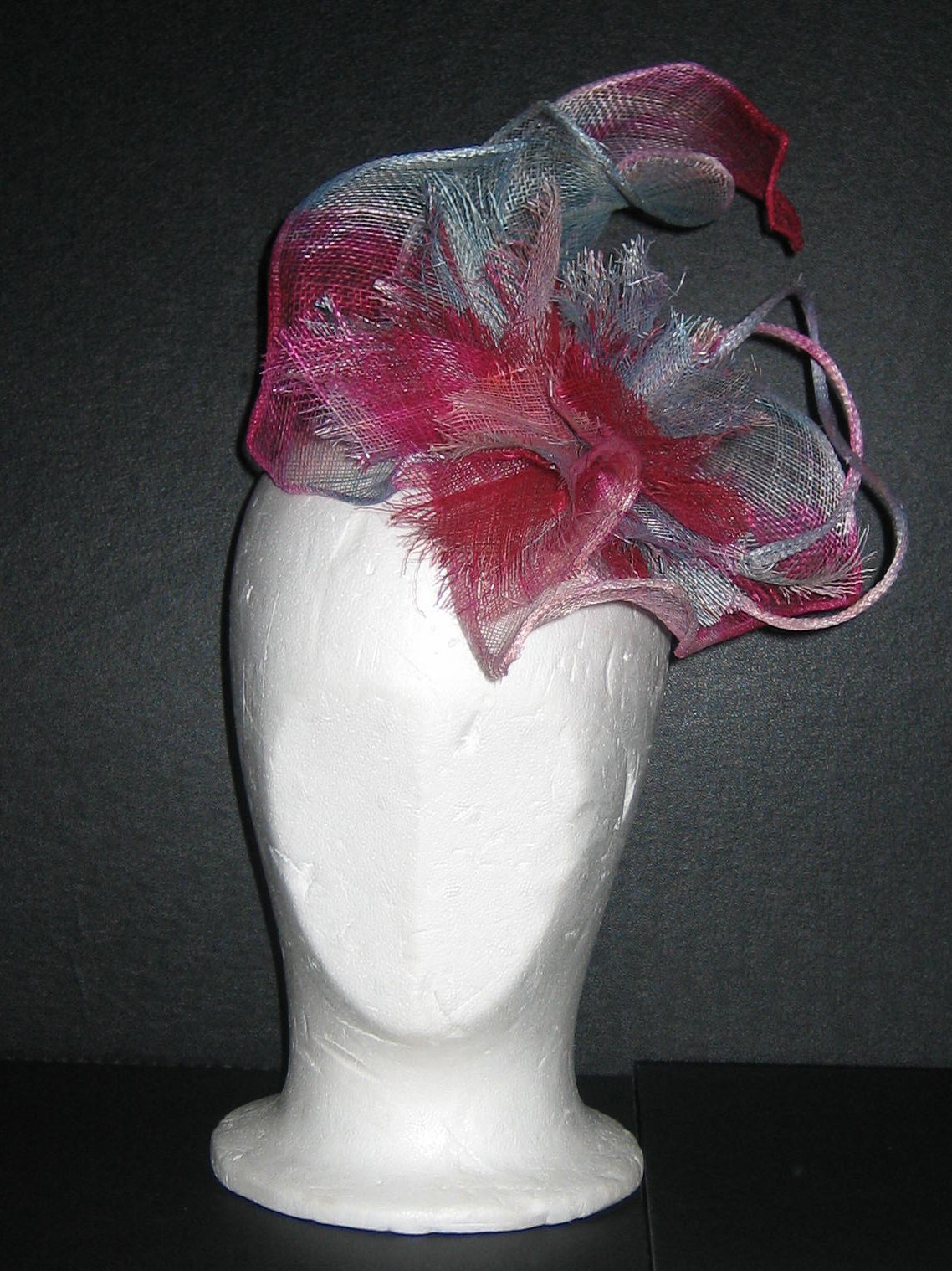 Debbie Lough Millinery: March 2012