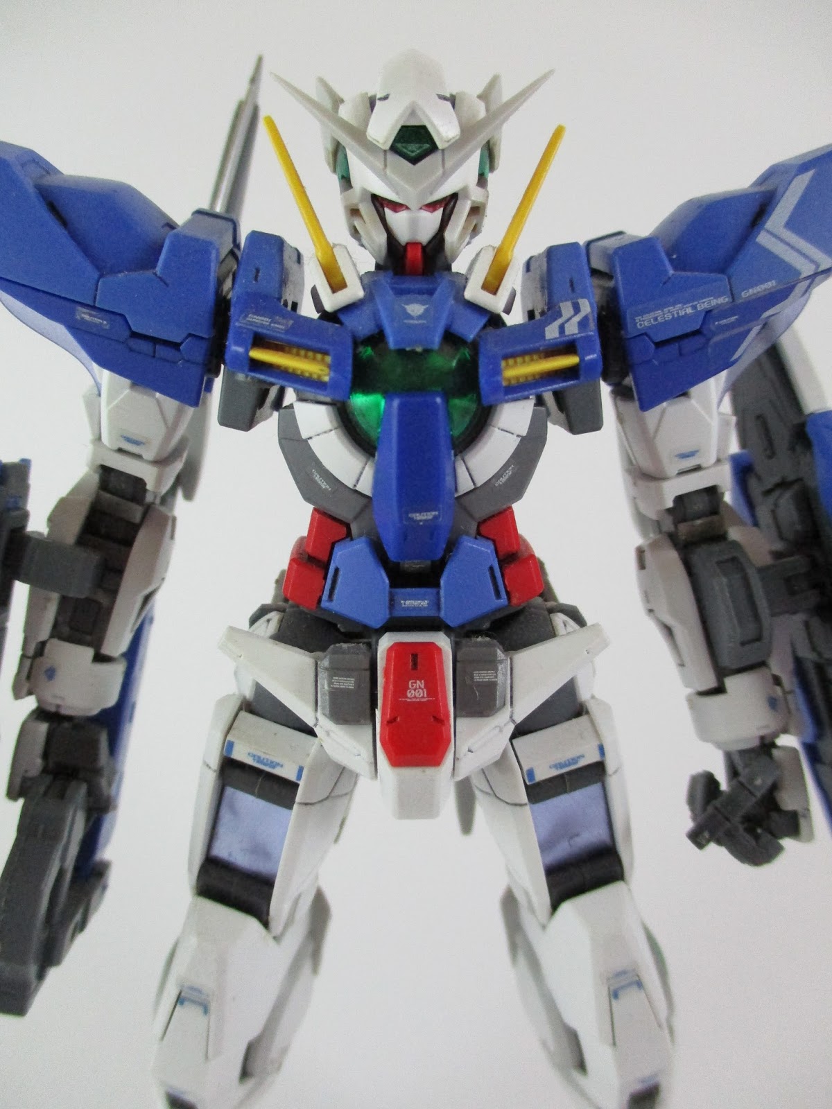 Lightning Quantum's Base: RG 1/144 Gundam Exia Gallery