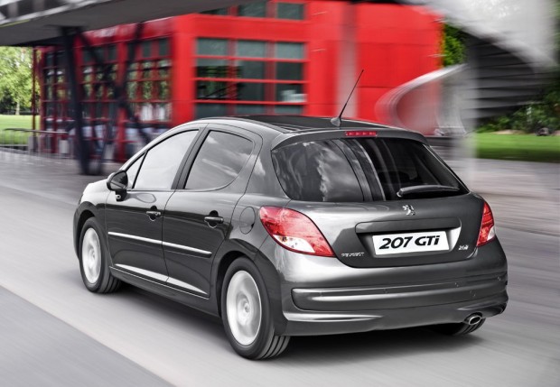 2013 Peugeot 207 GTi Review