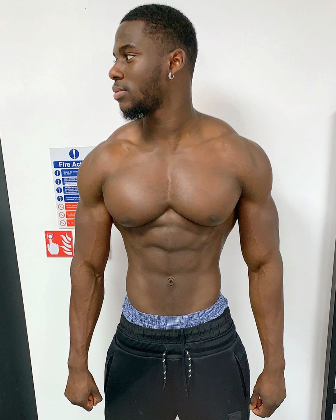 Instagram : Moses LDN instagram Page Account Profile Handle moses.ldn