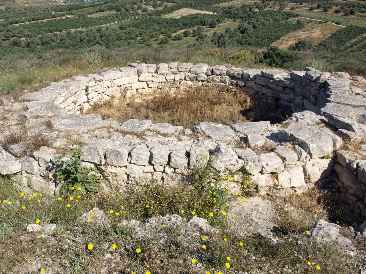 ΑΝΕΞΗΓΗΤΑ: ΟΙ ΘΟΛΩΤΟΙ ΤΑΦΟΙ ΤΑ ΜΕΓΑΛΟΥΡΓΗΜΑΤΑ ΤΩΝ ΕΛΛΗΝΩΝ (Μέρος 1ο)