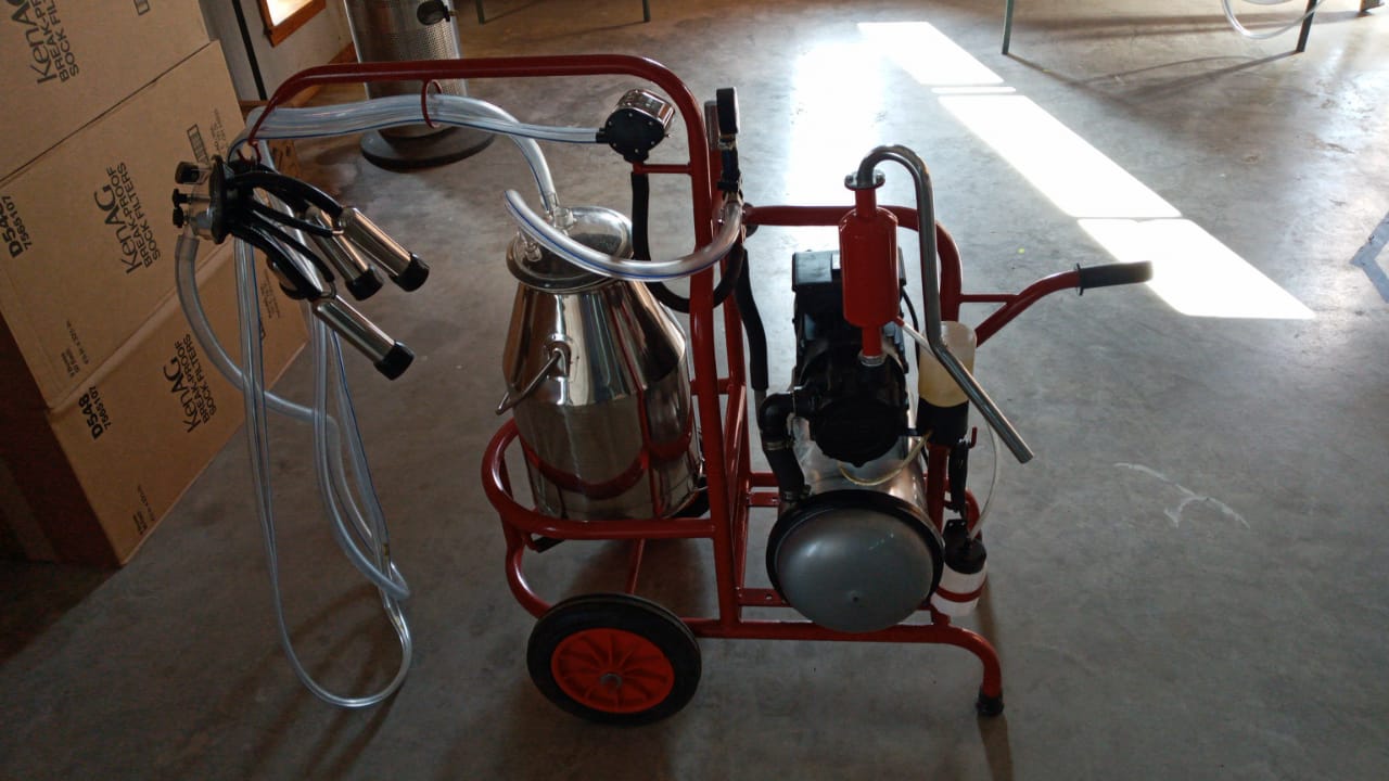 MAQUINARIA AGRICOLA INDUSTRIAL: Ordeñadora Eléctrica Nueva $58,000 Pesos.