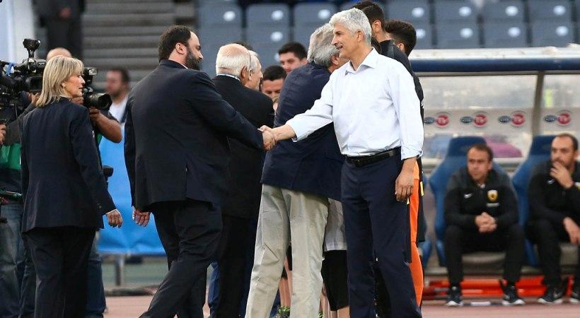 ΟΛΥΜΠΙΑΚΟΣ: Η ΧΕΙΡΑΨΙΑ ΜΑΡΙΝΑΚΗ ΜΕ ΤΟΥΣ ΠΑΙΚΤΕΣ ΤΗΣ ΑΕΚ *ΒΙΝΤΕΟ*
