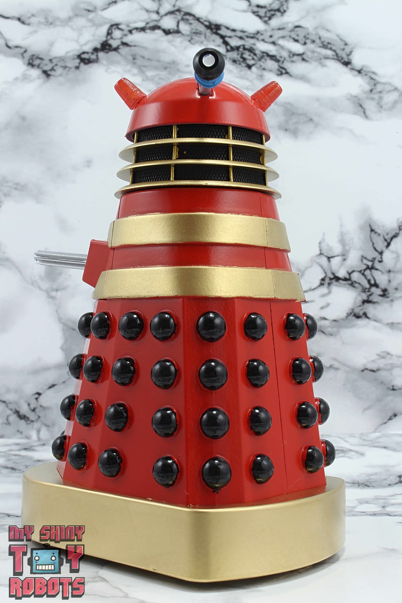 My Shiny Toy Robots: Custom Figure: 'Dr Who & the Daleks' Movie Red Dalek