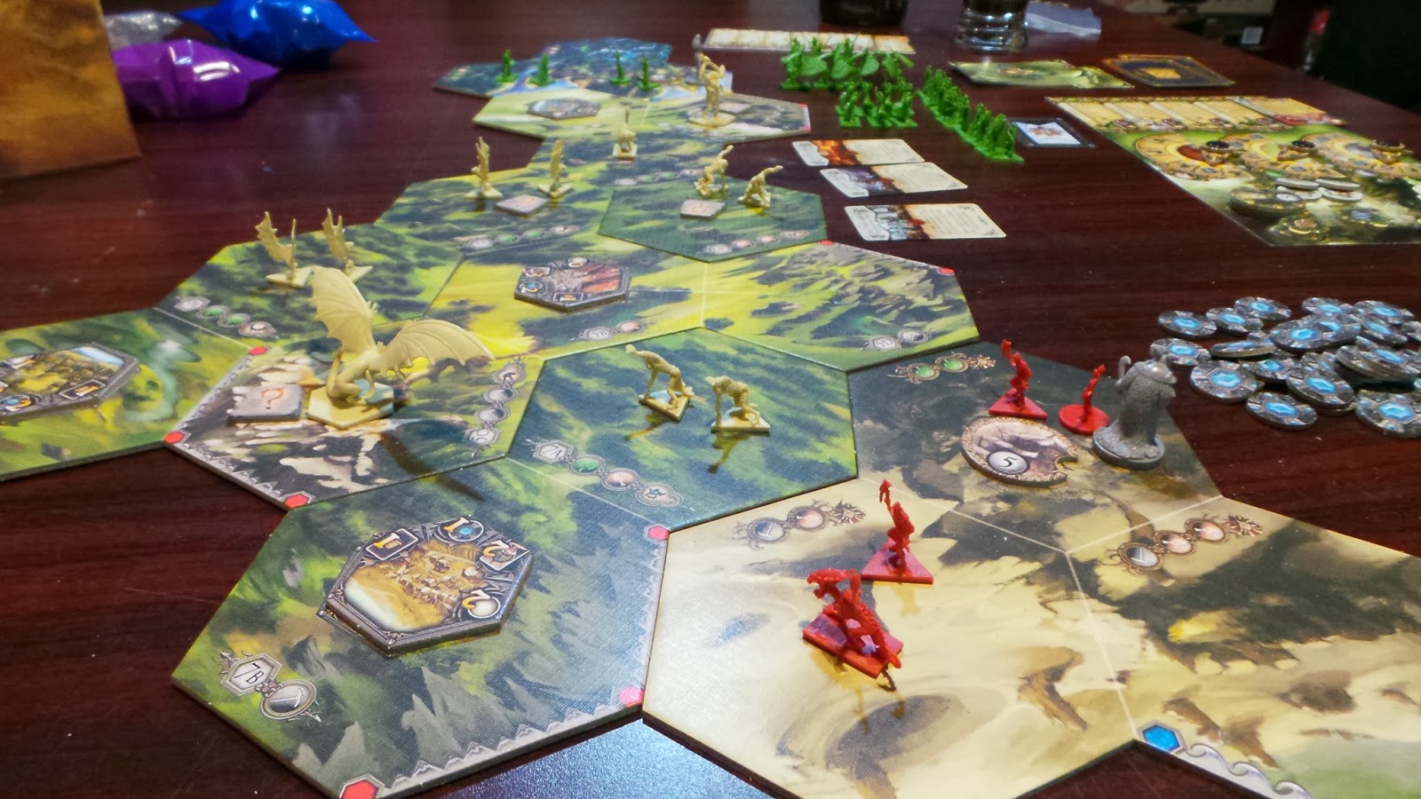 Runewars: not quite a fantasy Twilight Imperium but I can see why ...