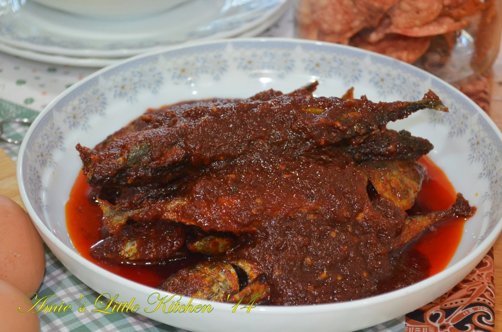 Sarapan Pagi Yang Paling Popular di Sabah : Nasi Kuning & Sambal Ikan ...