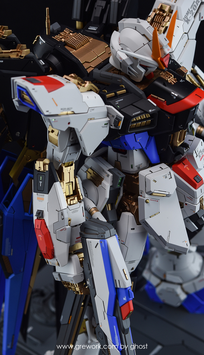 Custom Build: PG 1/60 Strike Freedom Gundam [Detailed]
