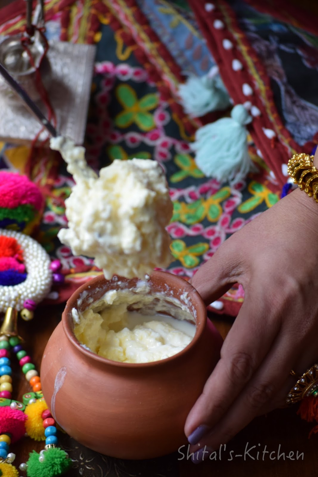 Shital's-Kitchen: Traditional, Old Fashioned Butter