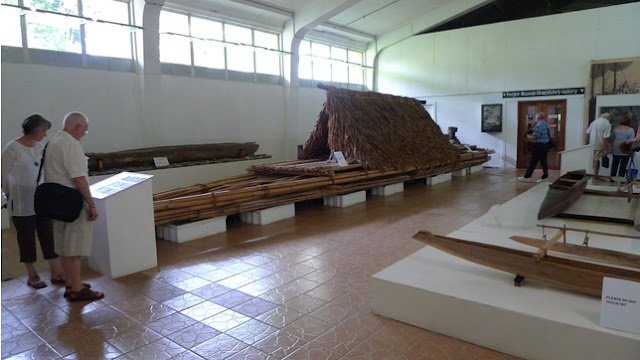 g o t t f r i e d . f l i e d l - m u s e o l o g i e n: Ein Museum ...