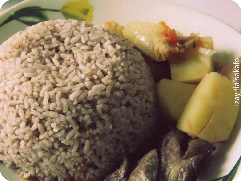 Sakafo malagasy tsotsotra: Mamy ny vary gasy